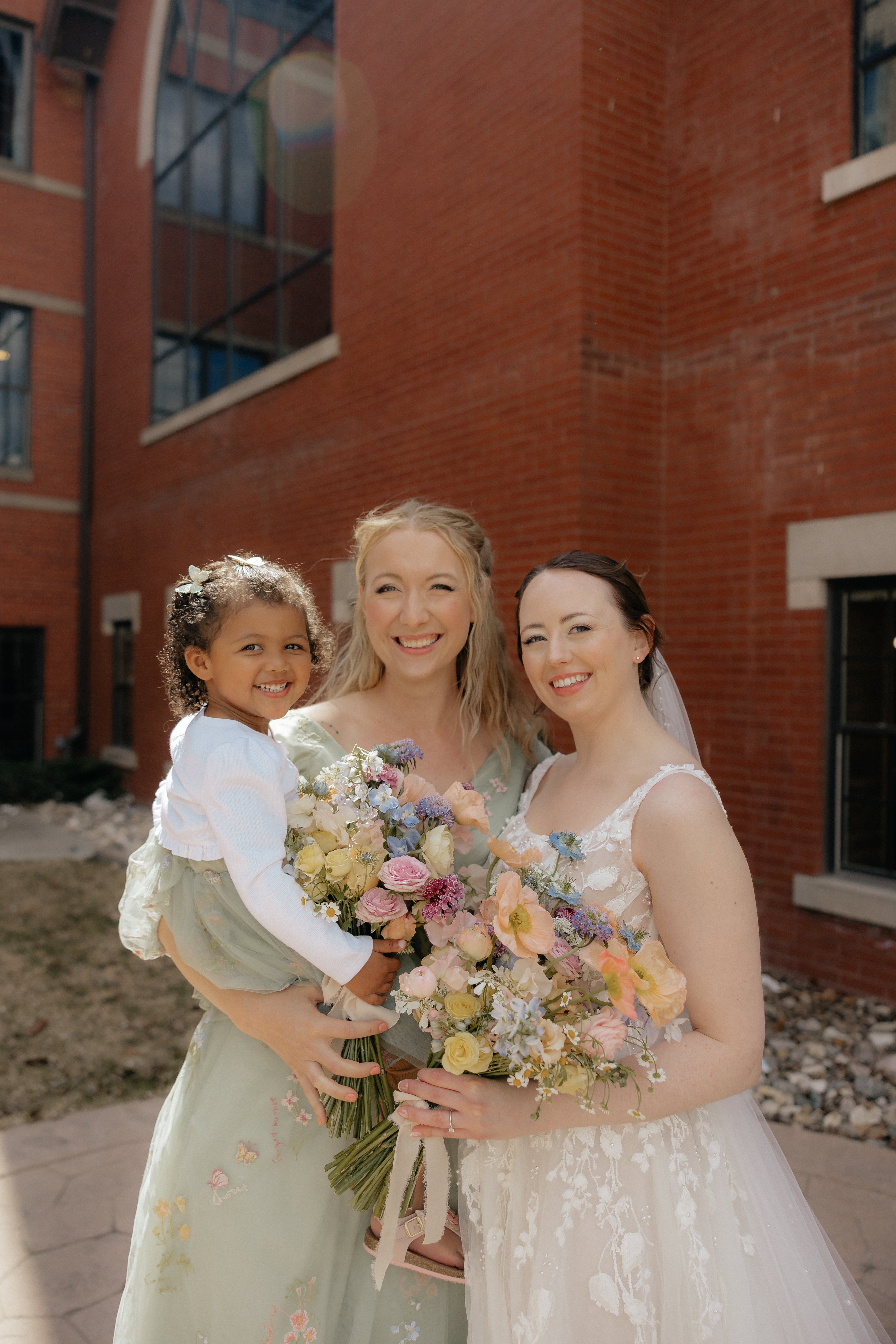 Nelson Wedding – Mini Blooms by Emil